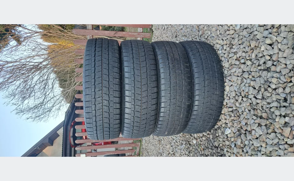 Wzmacniane opony zimowe BUS r15 215/70 FALKEN